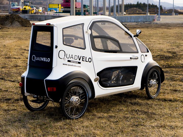 Belgischer Mix aus E-Bike und Auto wiegt nur 85 Kilogramm | t3n ...